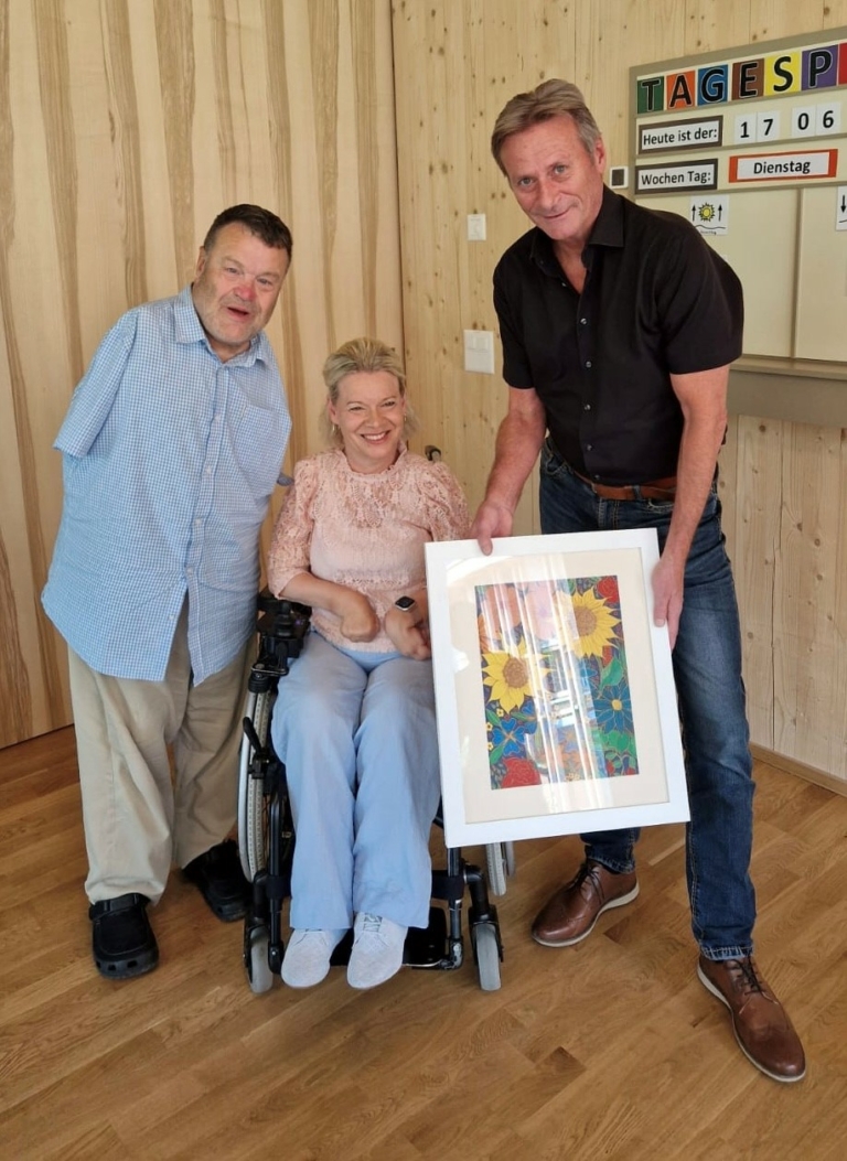 Kunst für den guten Zweck: Werke von Tom Yendell für neues Wohnprojekt ...